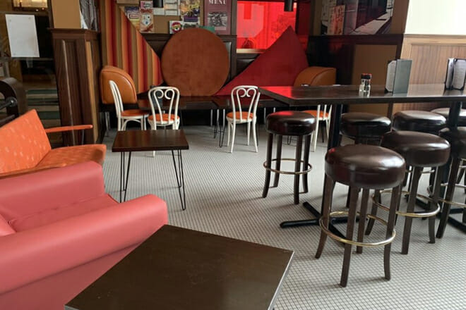 Shield's Restaurant Bar Pizzeria