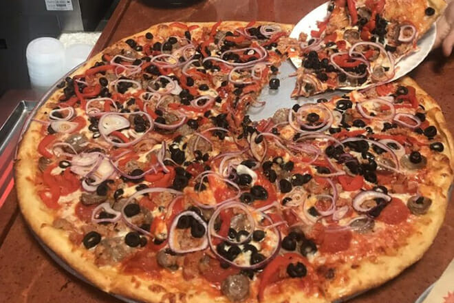 Uncle Rocco&rsquo;s NY Pizza