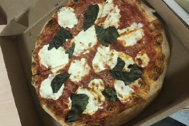 New York Deli Pizzeria