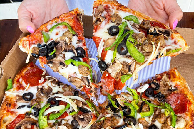 Ameci Pizza Kitchen - Burbank