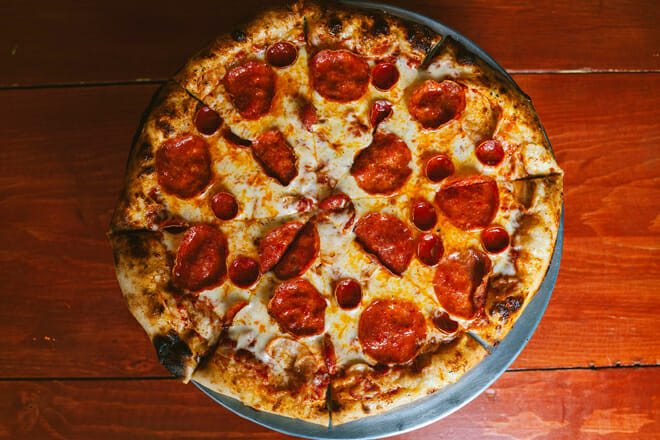 Atomic Lounge & Pizza Kitchen