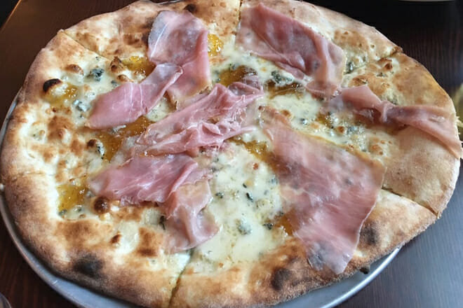 Bacco Pizzeria and Wine Bar