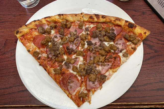 Backcountry Pizza & Tap House