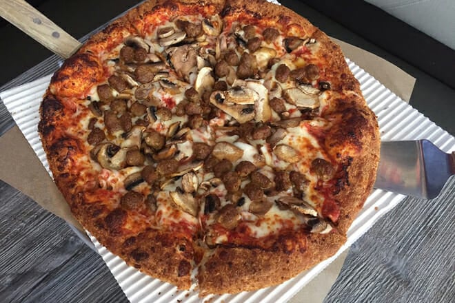 Canadian Pizza & Grill