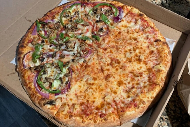 Cheezy&rsquo;s Pizza & Subs