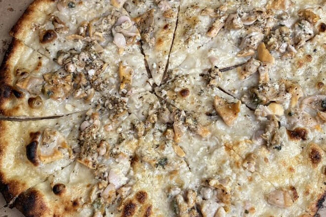 Frank Pepe Pizzeria Napoletana