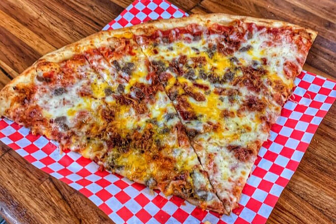 Goodfellas Pizzeria - Mill St.