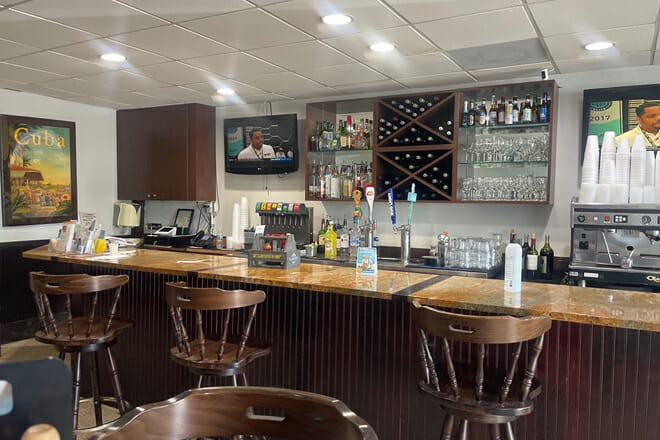 Habanos Oceanfront Dining