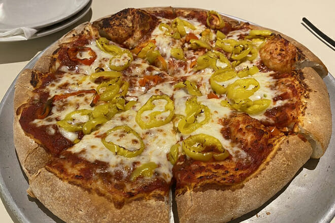 Joe Bologna's Restaurant and Pizzeria