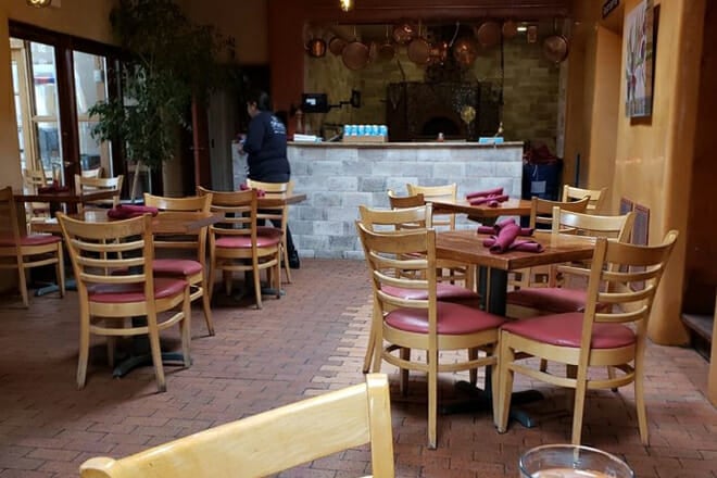 Lino's Trattoria and Pizzeria