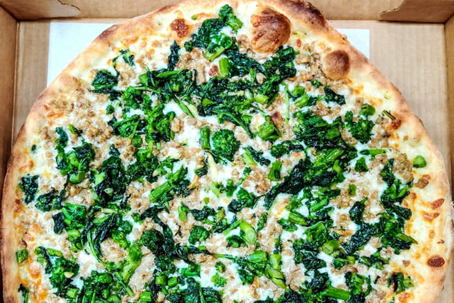 Maione&rsquo;s Pizza Kitchen (AKA Maione's Brick Oven Pizza)