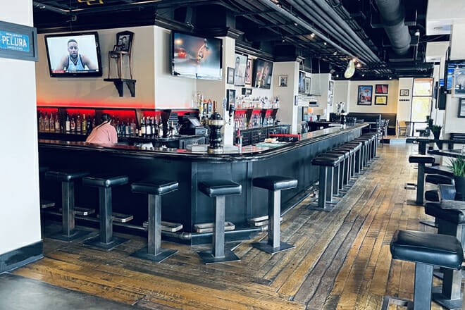 Maxwell's East Coast Eatery