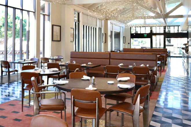 Naples Ristorante E Bar