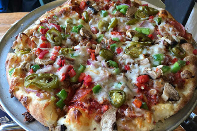 Peppinos Pizzas & Subs