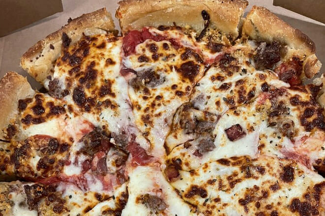 Pizzeria Uno Chicago Bar & Grill (AKA Uno Pizzeria & Grill)