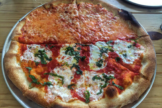 Sidewall Pizza Company