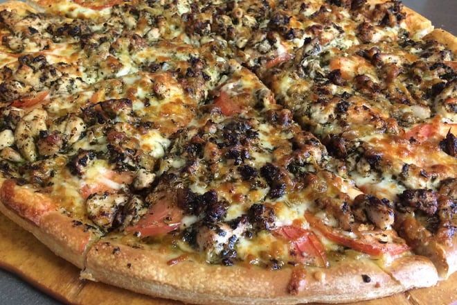 Tom's Pizza & Sandwich Shop