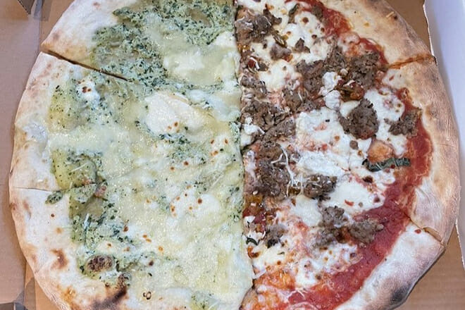 When Pigs Fly Pizzeria - Kittery