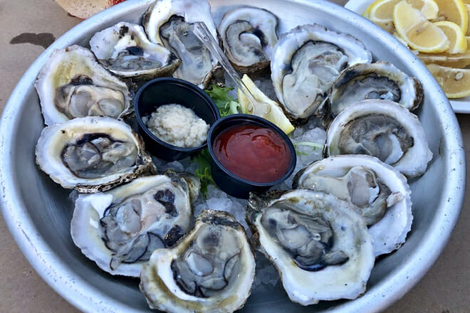 Blu Crabhouse & Raw Bar