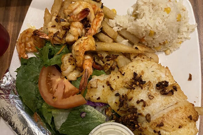 Casa Valencia Seafood Bar and Grill