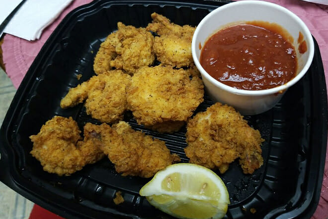 Charlie&rsquo;s on the Lake