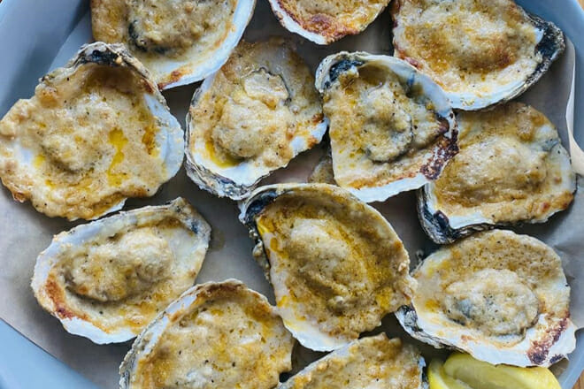 Crabby's Dockside Clearwater