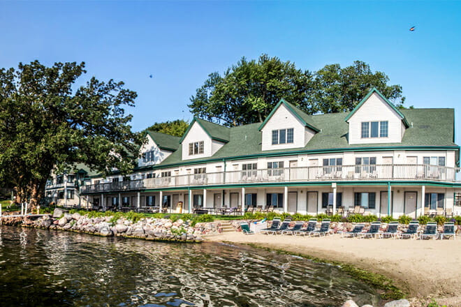 Crescent Beach Resort