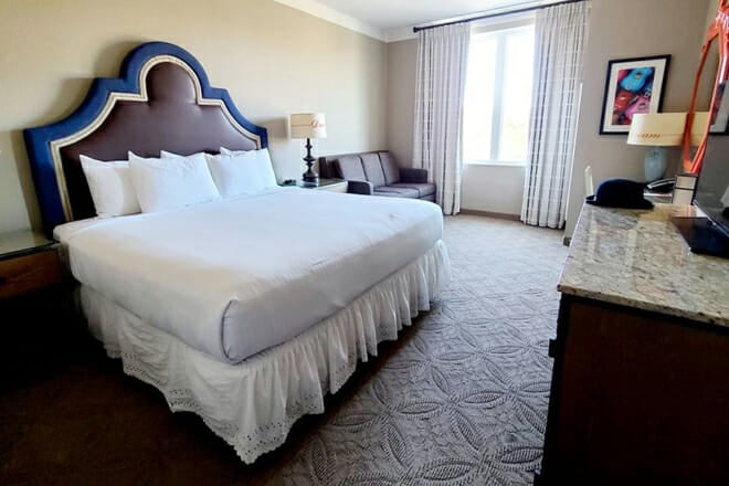 Dollywood's DreamMore Resort & Spa