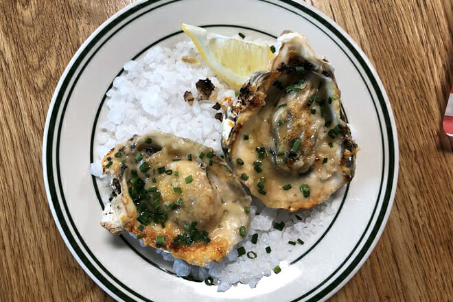 EAT: An Oyster Bar
