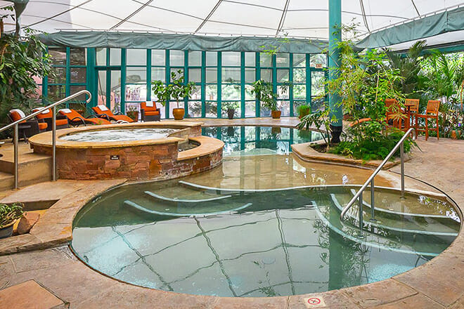 El Monte Sagrado, Taos