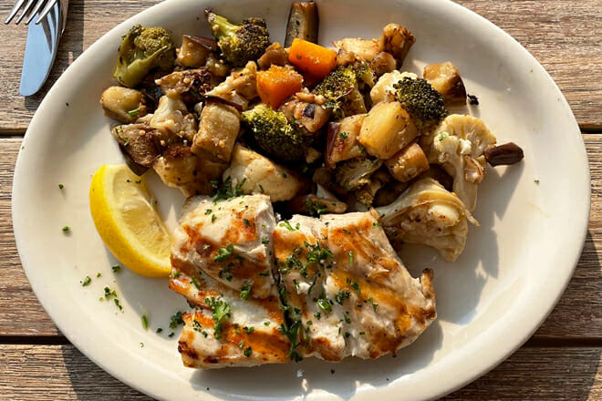 El Pescador Fish Market