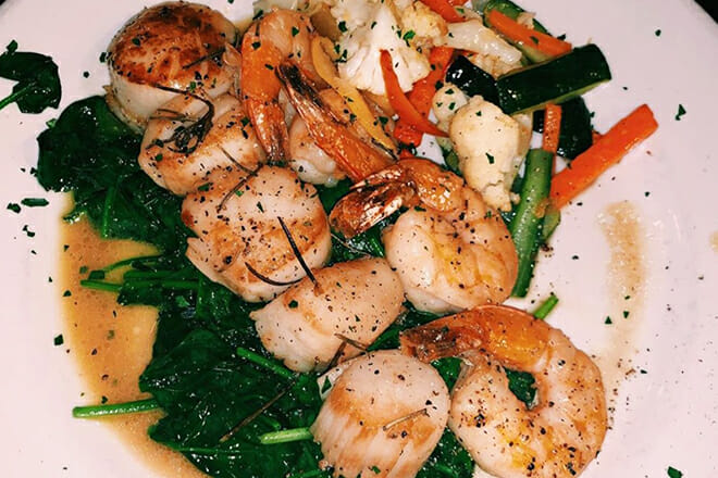 Flavio's Brick Oven and Bar