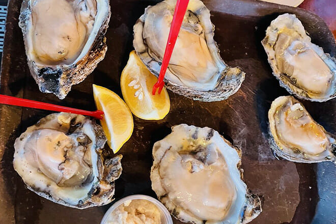 Hightide Restaurant & Oyster Bar