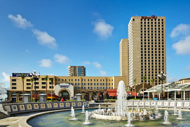 Hilton New Orleans Riverside