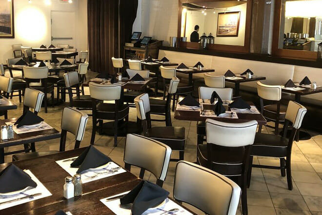 Joe's Seafood Prime Steak & Stone Crab