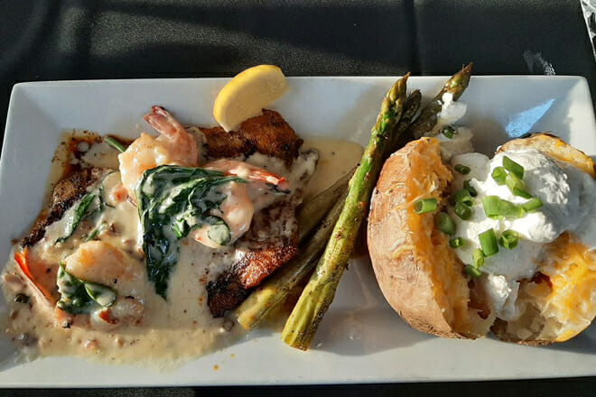 Liam's Steak House & Oyster Bar