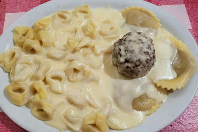 Mama Louisa&rsquo;s Italian Restaurant