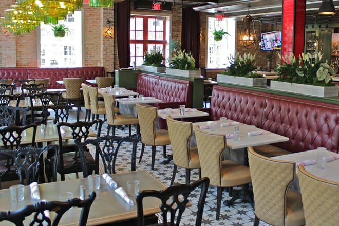 Mia's Italian Kitchen