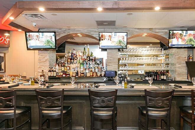 Roberto's Trattoria & Chophouse