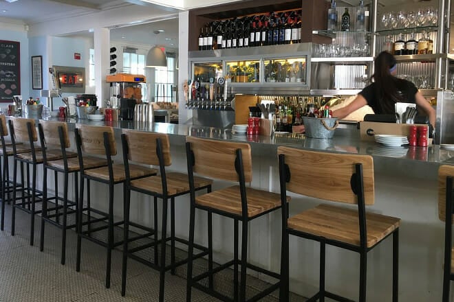 Robert's Maine Grill