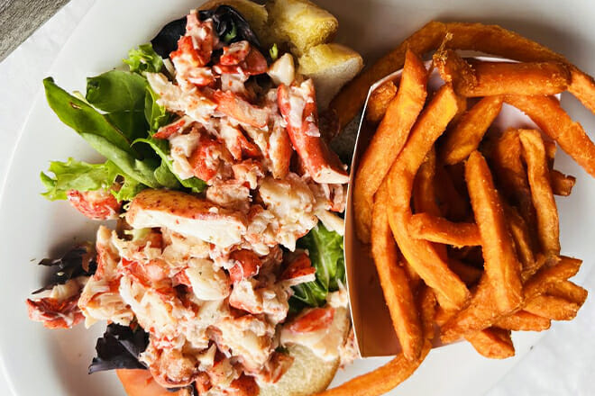 Rustic Inn Crabhouse