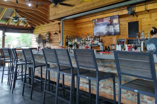 Schooner's Seafood House