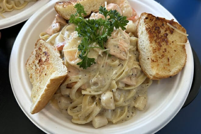 Sea Harvest Restaurant & Fish Market