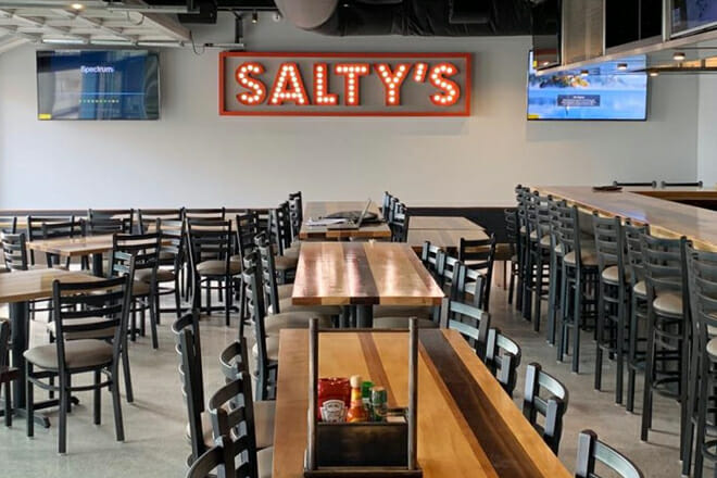 The Salty Crab Bar & Grill North Beach