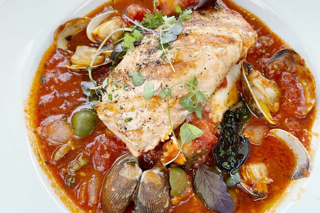 Toma Restaurant and Bar