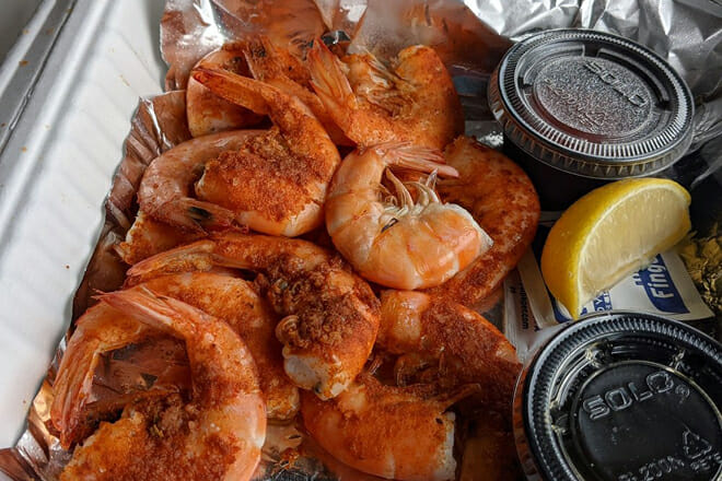 Tortugas' Lie Shellfish Bar