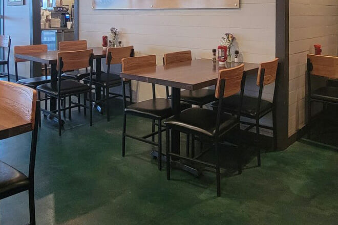 Tortuga's Saltwater Grill