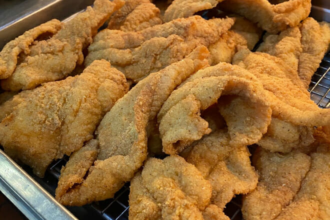 Uncle Bud's Catfish Chicken & Such