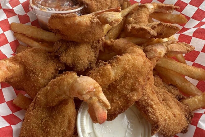 Wanna Wanna Beach Bar and Grill