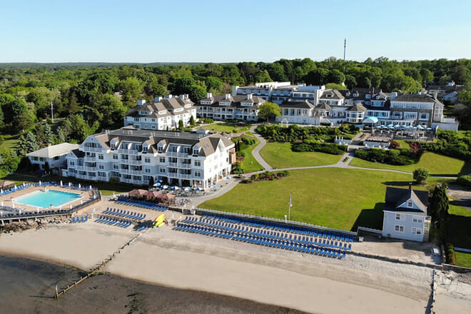 Water&rsquo;s Edge Resort & Spa